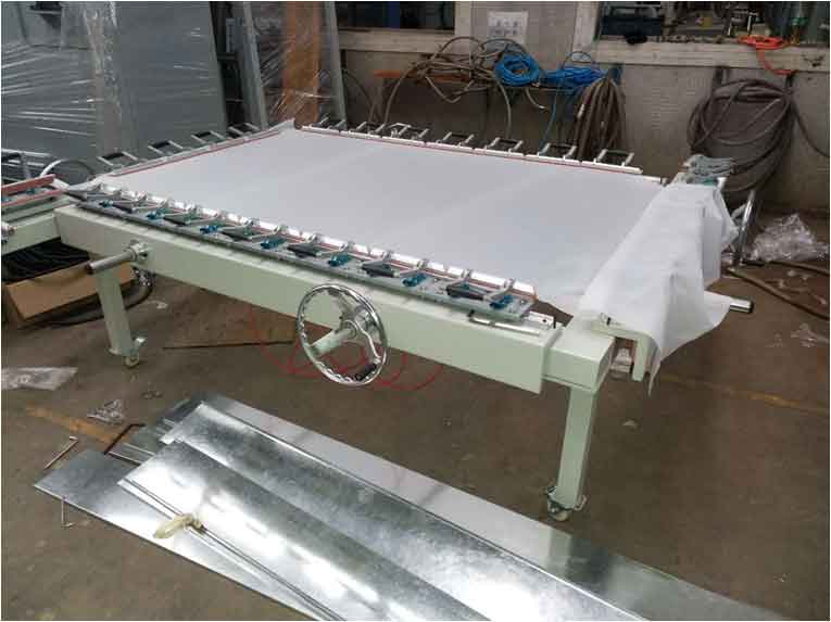 Single Clamp wheel mechanical stretching machine Gross-Weight:200 KG