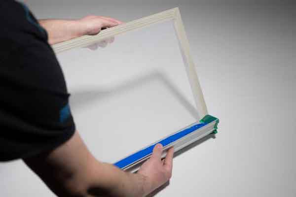 SCREENPRINTING HOW TO STEP BY STEP GUIDE FOR BEGINNERS(2)